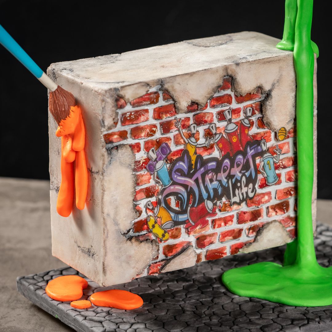 Pasteles con Estructura Antigravedad: Bote de Pintura Neón – Leonardo ...